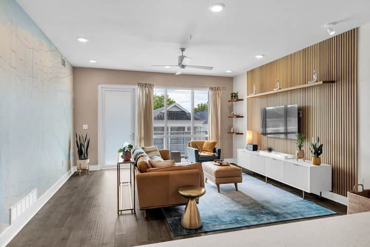 Bywater Condo W/ Pool & Gym Access - New Orleans, LA