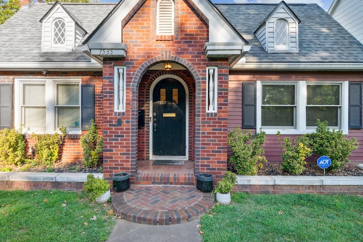 3 Bed, Office, Hot Tub, 2 Min To Cherry St - Tulsa