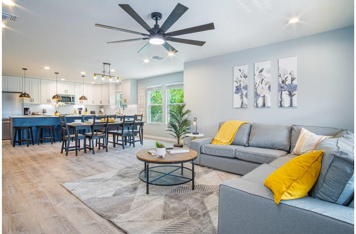 Pleasant & Relaxing 5br/2.5ba Home Near Riverwalk - San Antonio