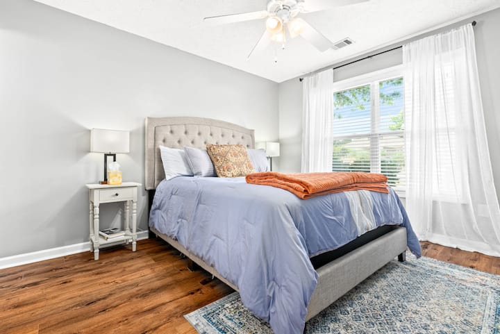 Wes-0.5 To. Campus, 1.5mi To Stadium, Dt And I-85 - Auburn, AL