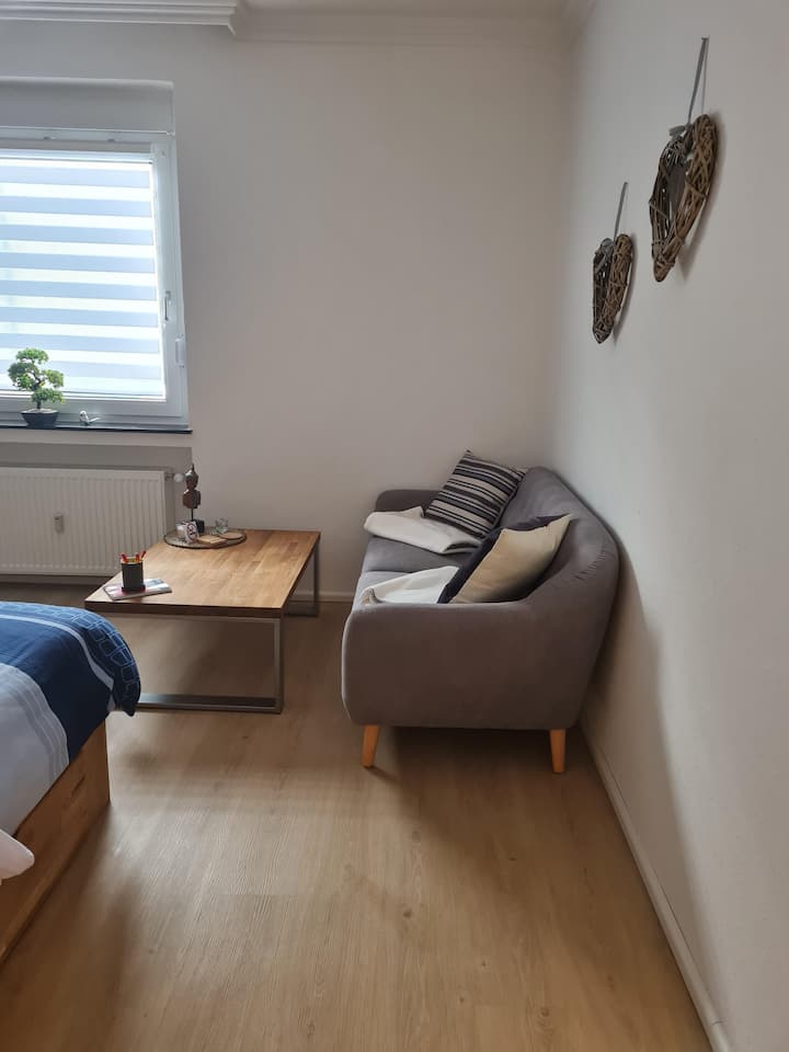 Zentrale, Liebevoll Eingerichtete Ferienwohnung - Monheim am Rhein