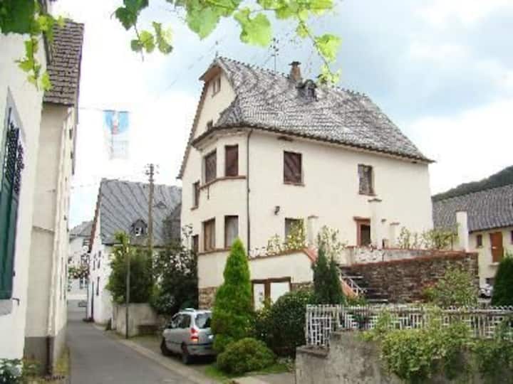Ferienhaus Altes Winzerhaus In Mesenich - Cochem