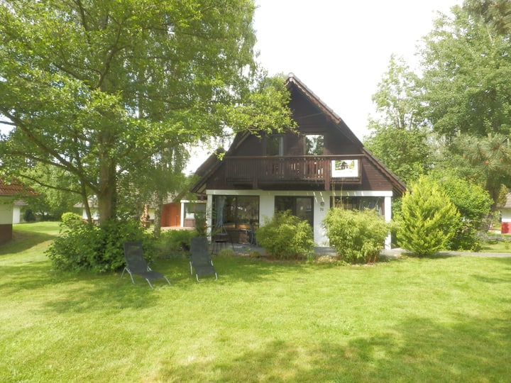 Ferienhaus Mit Grill, Terrasse Und Garten - Frielendorf