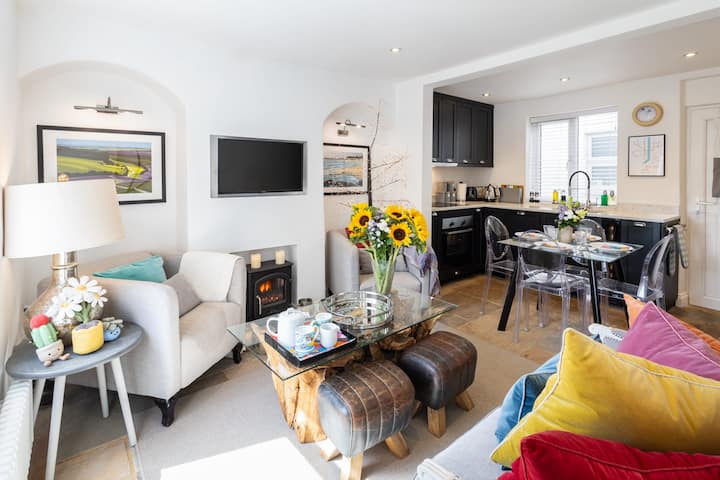 Host & Stay | Voyagers' View - Robin Hood's Bay
