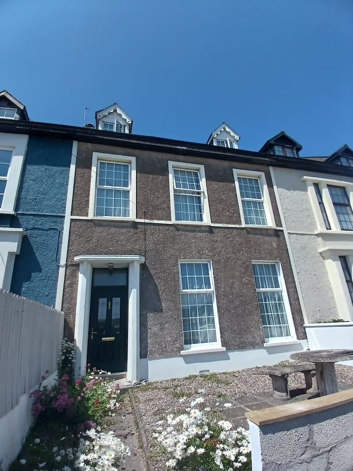 Kinsale 6 Bed, Sleeps 7- Ideal For Contractors - Cobh