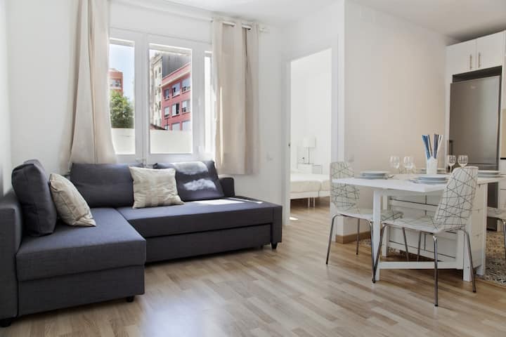 Flateli Roger 1 - Barcelona