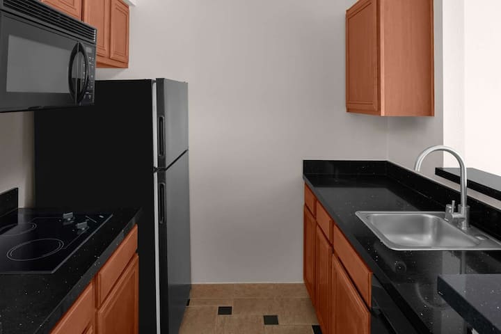 2 Roomy Suites Ideal For Groups - Kitchen, Balcony - San José