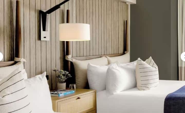 3 Units Near Newport Harbor Walk | Outdoor Pool - Newport, RI