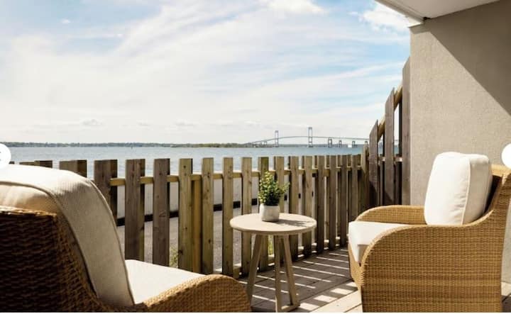 Relaxing Water View Room W/ Patio, Pets Allowed - Newport, RI