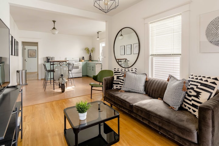 The Laid-back Loft | Mississippi Ave - Amaterra Winery, Portland