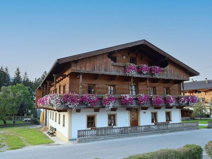 Ferme Pour Groupes, 80 M Du Bus De Ski - Alpbach
