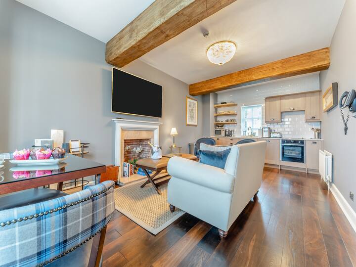 Royal Dornoch - Ukc6918 - Girvan