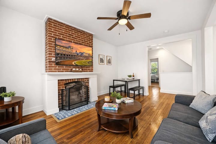 Historic Old Louisville Retreat Near Downtown! - KFC Yum! Center