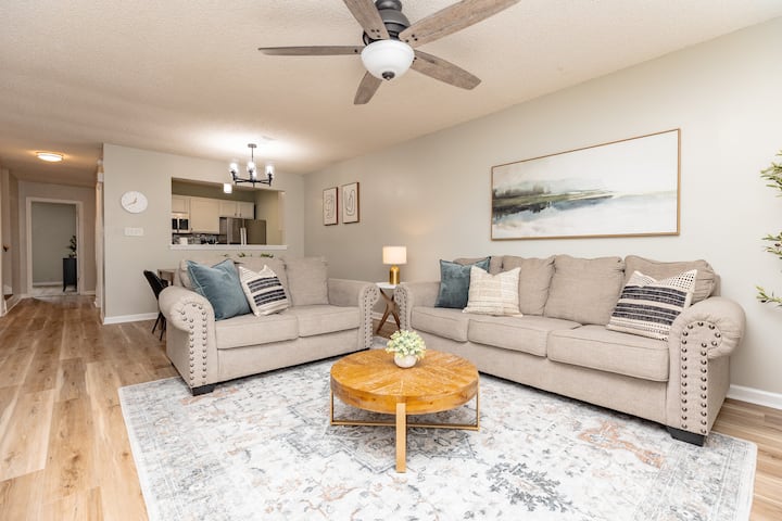 3br 3bath Townhome | Pet Friendly - Bonaire, GA