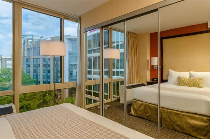 Dc Escape | Biking. Breakfast. Central Location. - Washington, DC