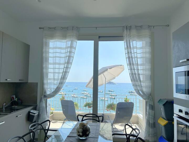 Bel Appartement En Bord De Mer à Giardini Naxos - Naxos