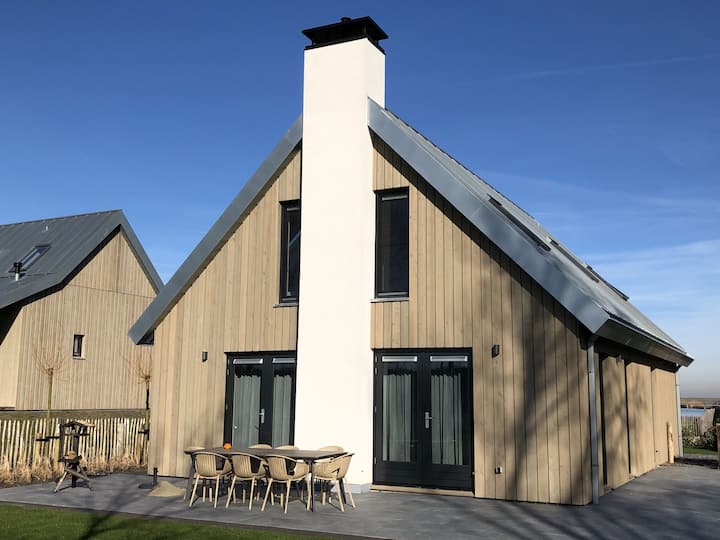 Lodge Moderne Avec Four à Micro-ondes Combiné - Bergen op Zoom