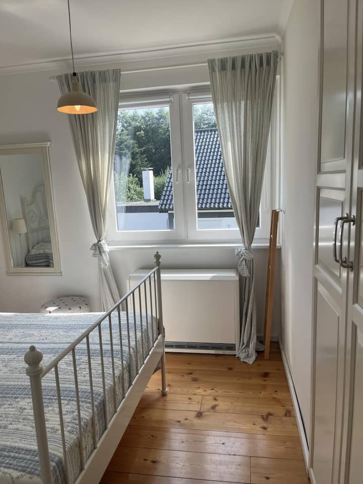 Dat Smugge Hus In Maasholm-bad - Maasholm