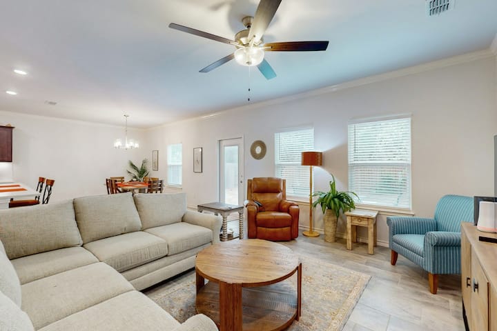 3br Home With Full Kitchen And W/d - Aransas Pass, TX