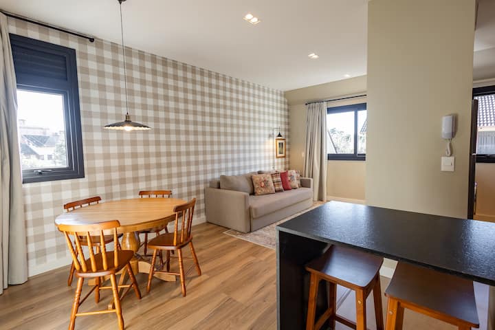 Luxuoso Apartamento No Centro, A 400m Da Rua Cober - Gramado