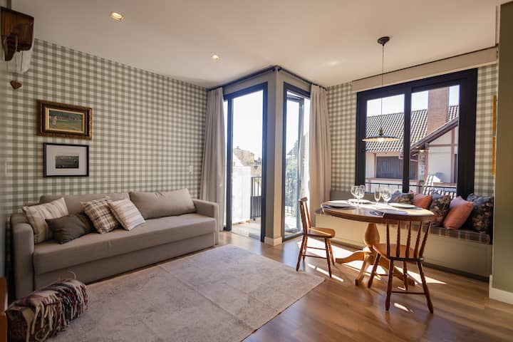 Conforto E Sofisticação No Centro, A 400m Da&nbsp;Rua&nbsp;C - Gramado