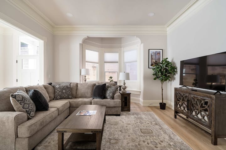 2br 2ba - Alphabet District - Historic Home - Portland, OR