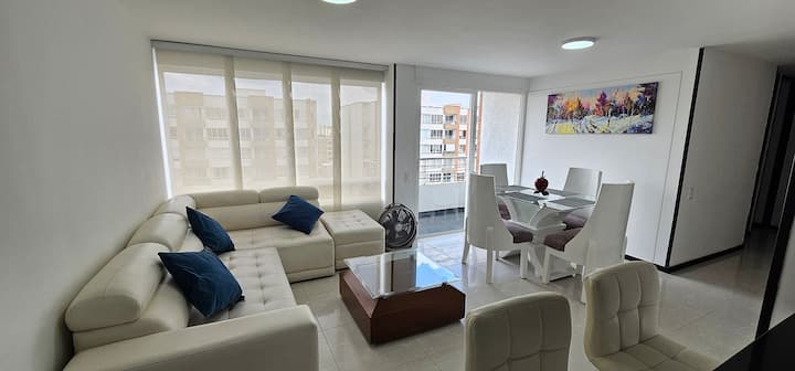 Hermoso Apto Zona Comercial Wifi 500 Mb A/c Gym - Cali