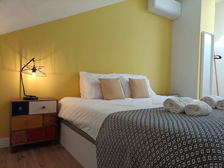 Spacious Gulbenkian – Families, A/c & Remote Work - Lisbon