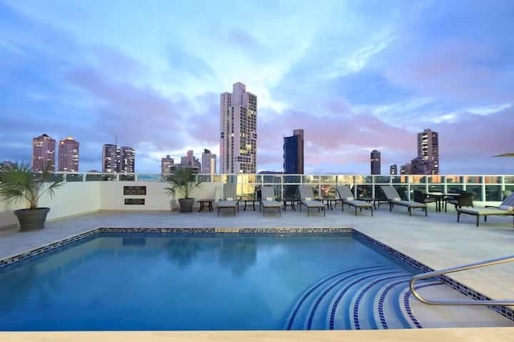 2 Units, Marinn Place, Complimentary Breakfast - Panama City