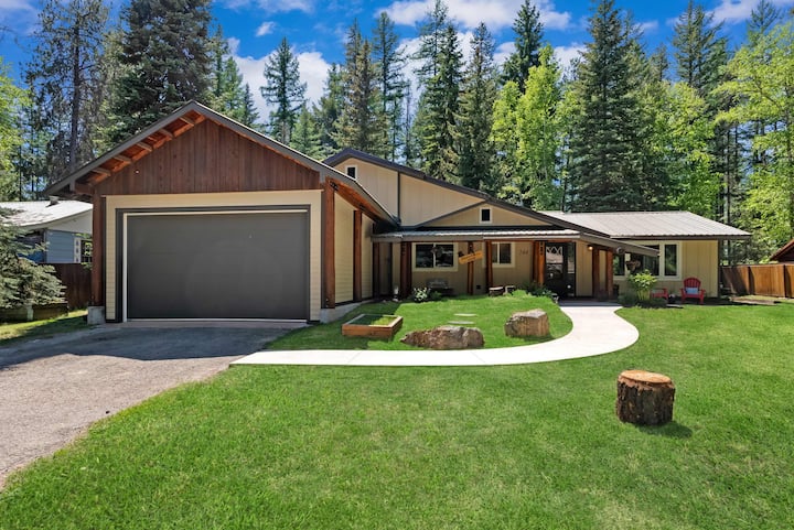 Roomy Cabin In West Glacier Village 1 Mile To Gnp - Glacier National Park