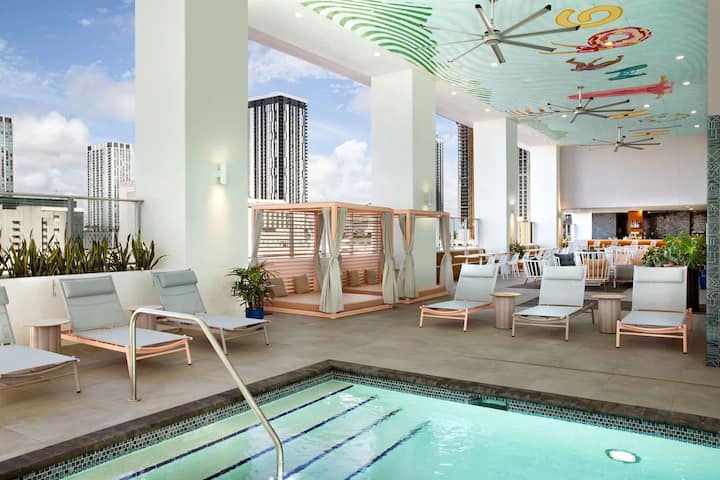 4 Rooms In Downtown Miami! Pool & Sunset Views! - Miami