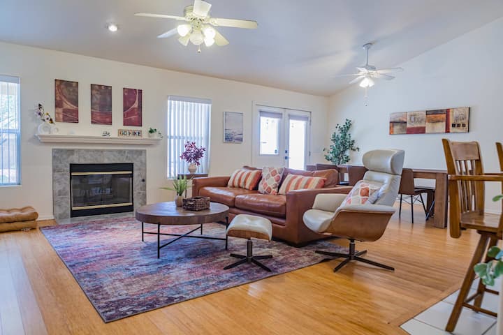 Modern House With Office, Cornhole, Near Freeways - Chandler