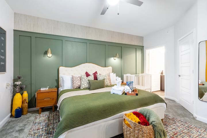 Luxury 1br: Pool/gym • Gated • Lackland Afb • Utsa - San Antonio, TX