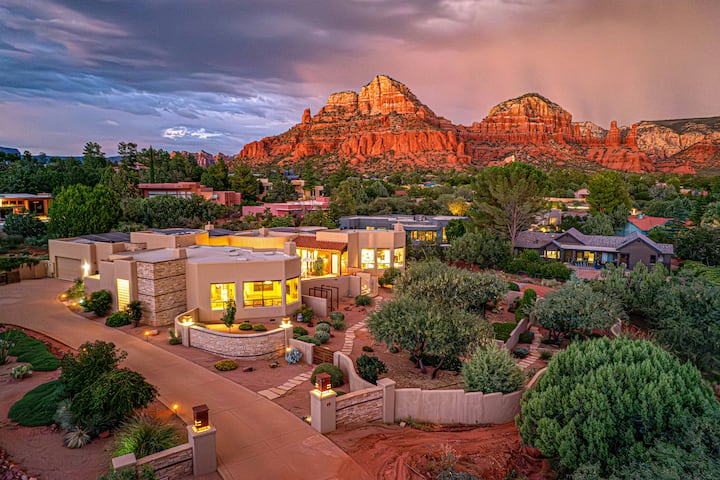 Panoramic Sedona Views, Game Room, Pool, Hot Tub! - Sedona, AZ
