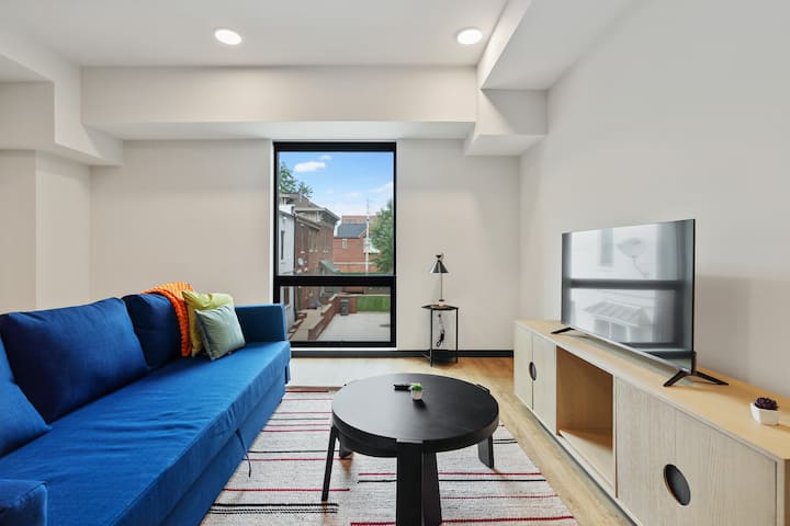 Mass Cozysuites W/ Parking, Lounge, Roof Deck #16 - Mile Square - Downtown - Indianapolis