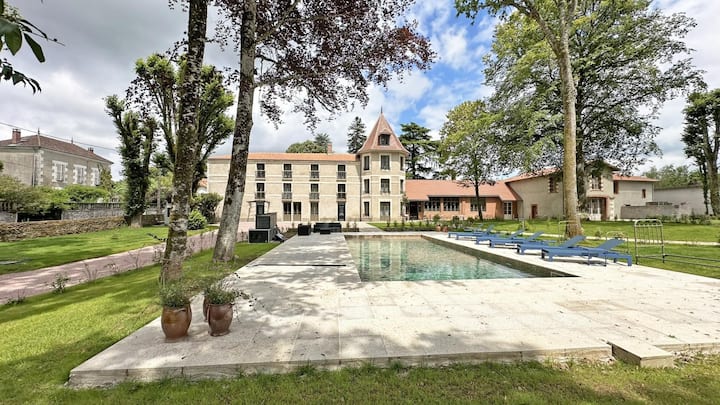Gîte Du Manoir Des Perrières - Rochechouart