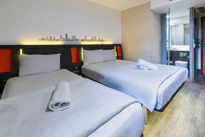 2-minute Jaunt To Main Shopping Centre Trinity - リーズ