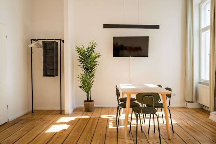 Apartment At Rosenthaler Platz - Berlin