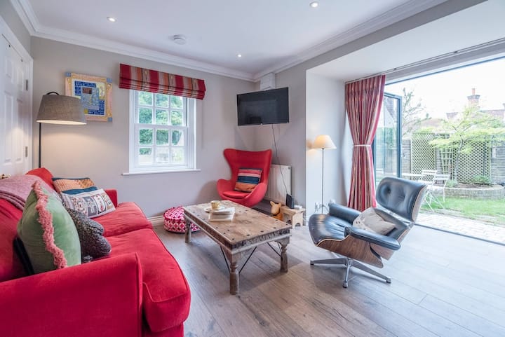 The Poppies, A Stylish Aldeburgh Holiday Home - Aldeburgh