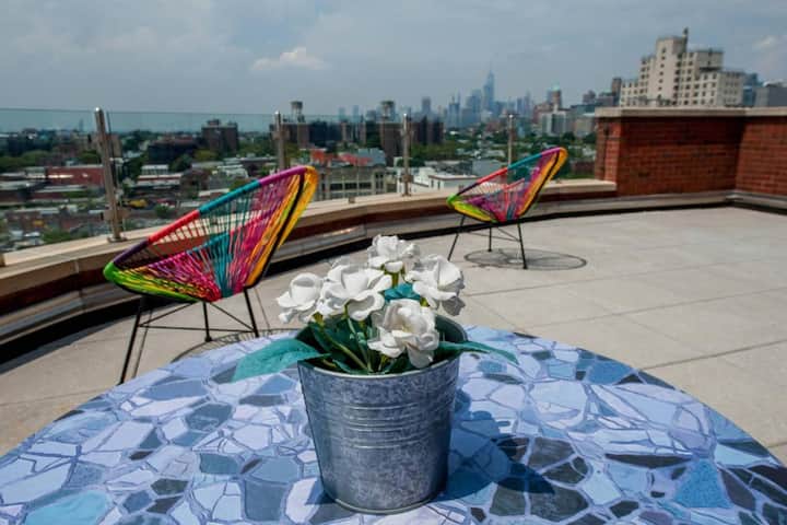 Double Beds | Breakfast Included. Manhattan View - Brooklyn, NY