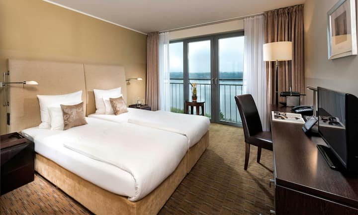 Stylish Room Right Next To The Marina - Hamburg