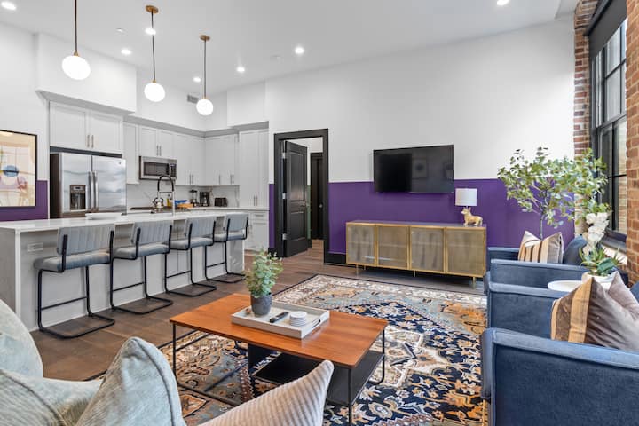 Steps From Dome 2br,2ba Condo W/queen Sleeper Sofa - Harrah's New Orleans