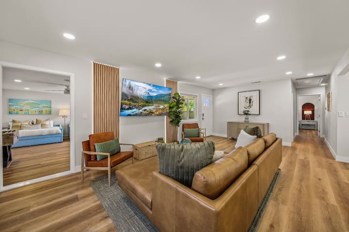 An8 -Anaheim Entertainment Family Home W/ Hot Tub - Anaheim, CA
