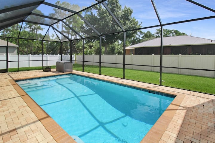 Private Pool Home In North Port - La Vida Loca - North Port, FL