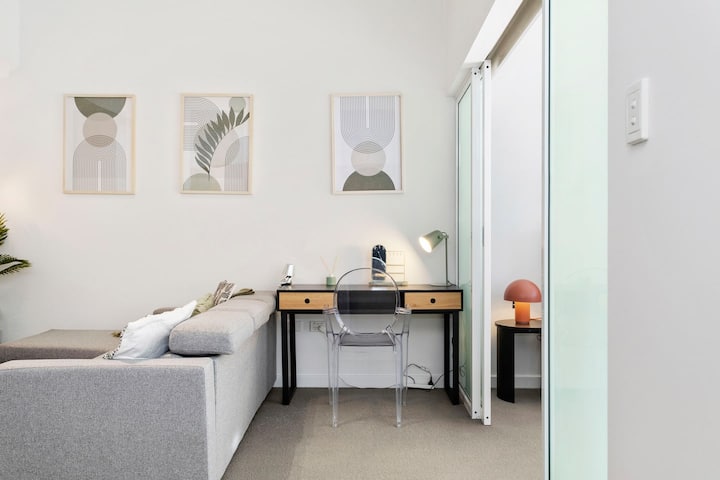 Chic City Living Retreat - 1 Bdrm In Perth's Heart - Perth