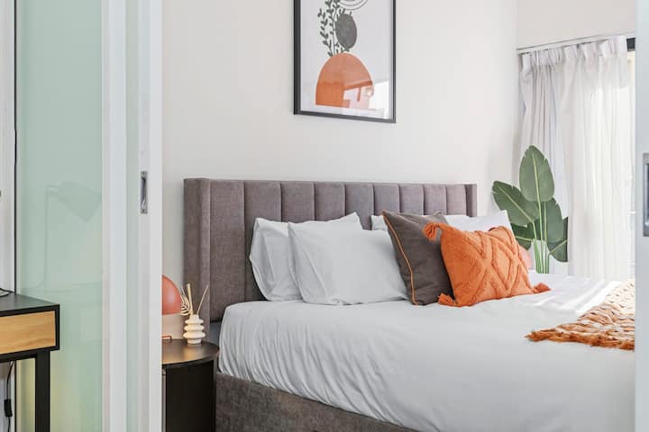 Chic City Living Retreat - 1 Bdrm In Perth's Heart - Perth