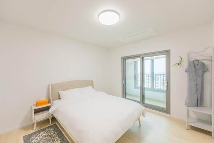 바다전망 콘도형 오션뷰 객실, 신축 바다전망 콘도형 오션 뷰 (401 대형) - Donghae-si