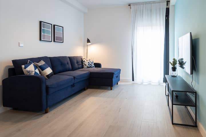 Loira Manantial Del Castellar: Terraces And Views - Zaragoza