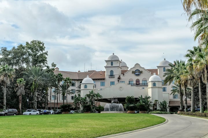 3-bedroom Hotel Suite - 6 Beds - Orlando