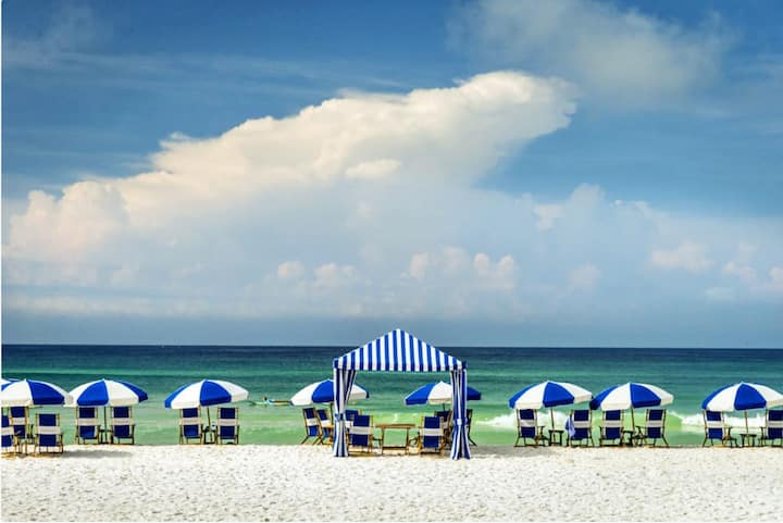 Hottub/bikes/close To Beach & Seaside - Seaside, FL